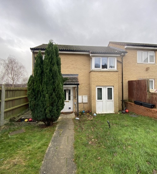 Daventry - 2 Bed Semi-Detached House, Belfry Way, NN11 - To Rent Now ...