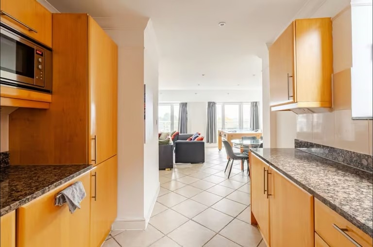 London - 2 Bed Flat, Bridgegate House, SE1 - To Rent Now for £4,500.00 p/m