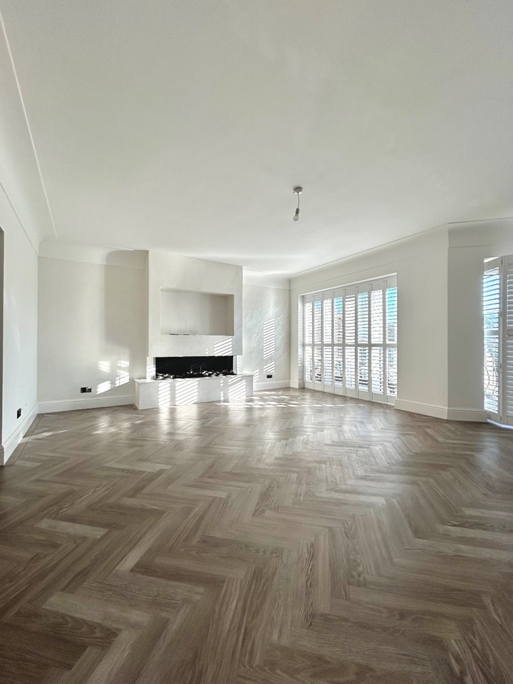 Liverpool - 3 Bed Flat, Coniston House, L17 - To Rent Now for £2,700.00 p/m