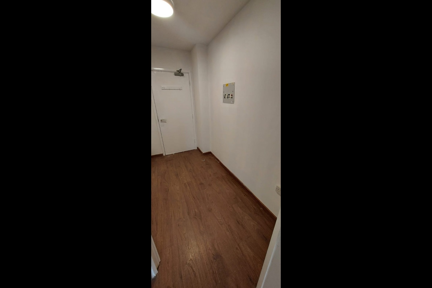 Bootle - Studio Flat, Trinity Road, L20 - To Rent Now for £500.00 p/m