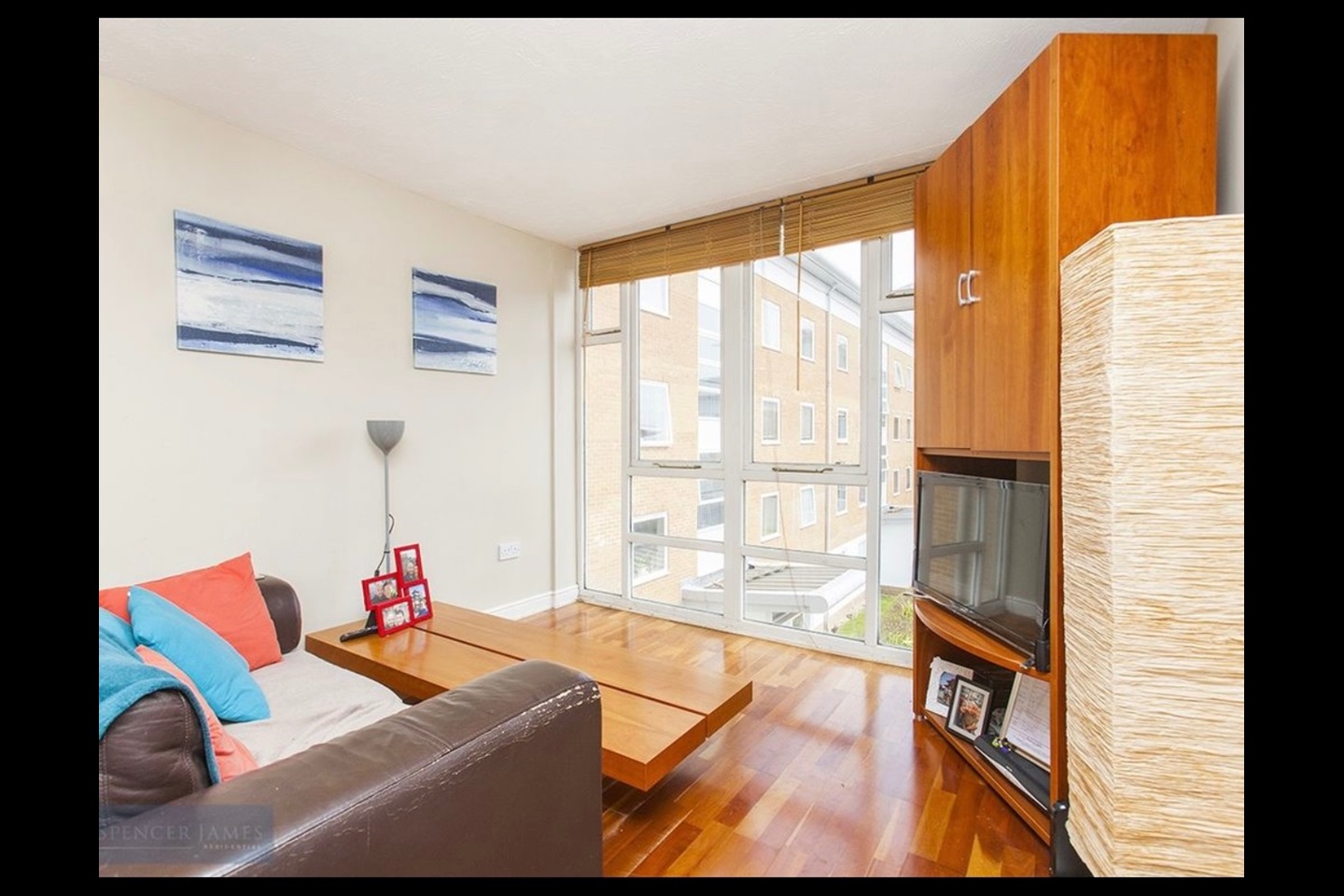 London - 1 Bed Flat, Fishguard Way, E16 - To Rent Now for £1,300.00 p/m