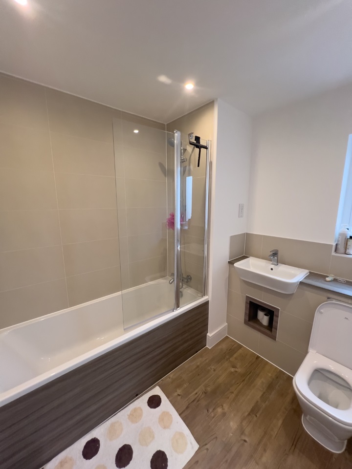 Springfield, Chelmsford - Room in a Shared House, Ernest Webb Drive ...