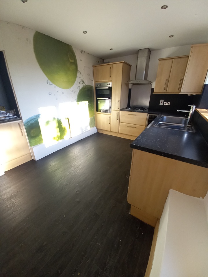 Manchester - 3 Bed Terraced House, Lawton Moor Road, M23 - To Rent Now ...