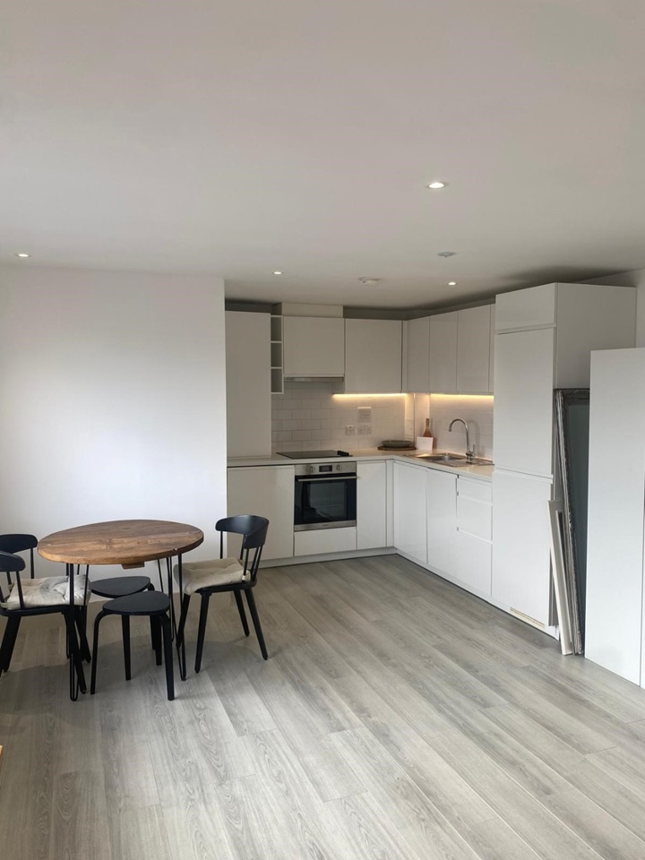 London - 1 Bed Flat, Mabel Crout Court, SE9 - To Rent Now for £1,450.00 p/m