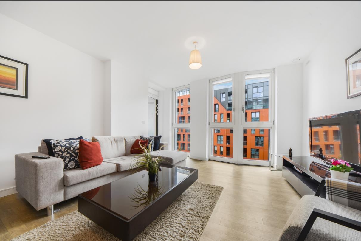 London - 1 Bed Flat, Poldo House, SE10 - To Rent Now for £2,240.00 p/m