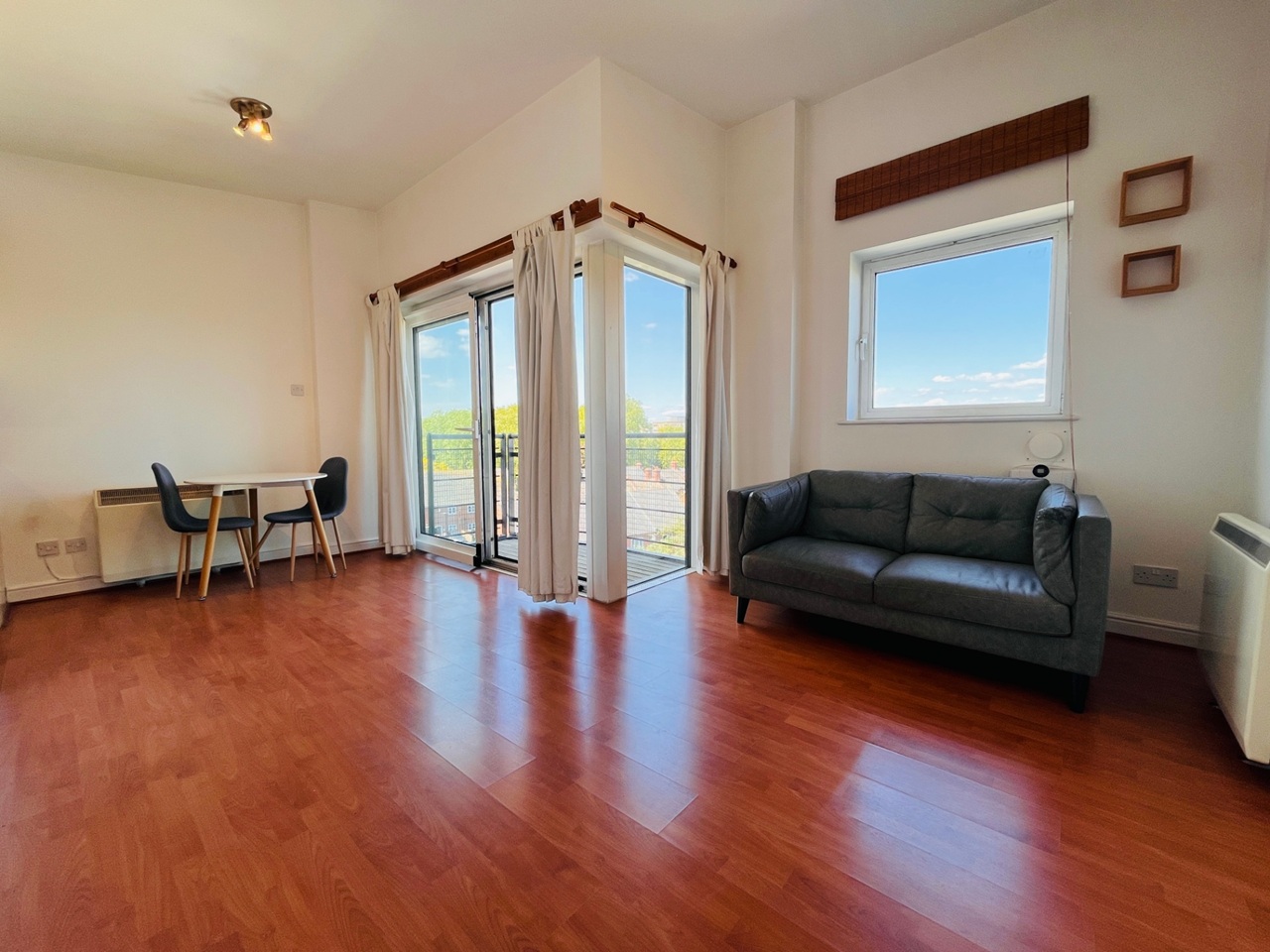 London - 1 Bed Flat, Fishguard Way, E16 - To Rent Now for £1,400.00 p/m