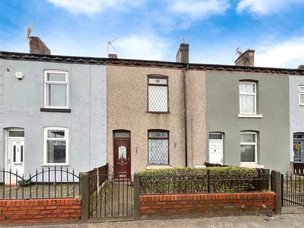 Little Hulton, Manchester - 2 Bed Terraced House, Manchester Road West ...