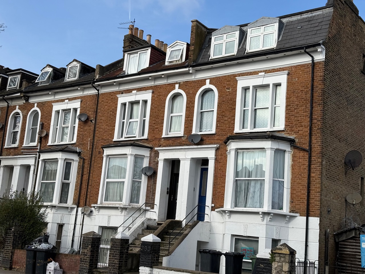 Catford - Studio Flat, Catford, SE6 - To Rent Now for £1,100.00 p/m