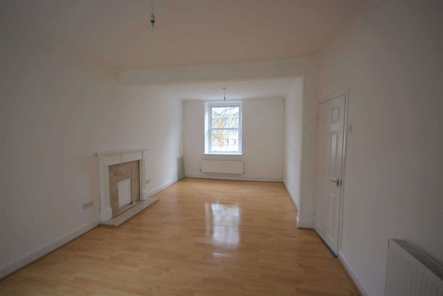Tonypandy - 3 Bed Terraced House, Zion Terrace, CF40 - To Rent Now for ...