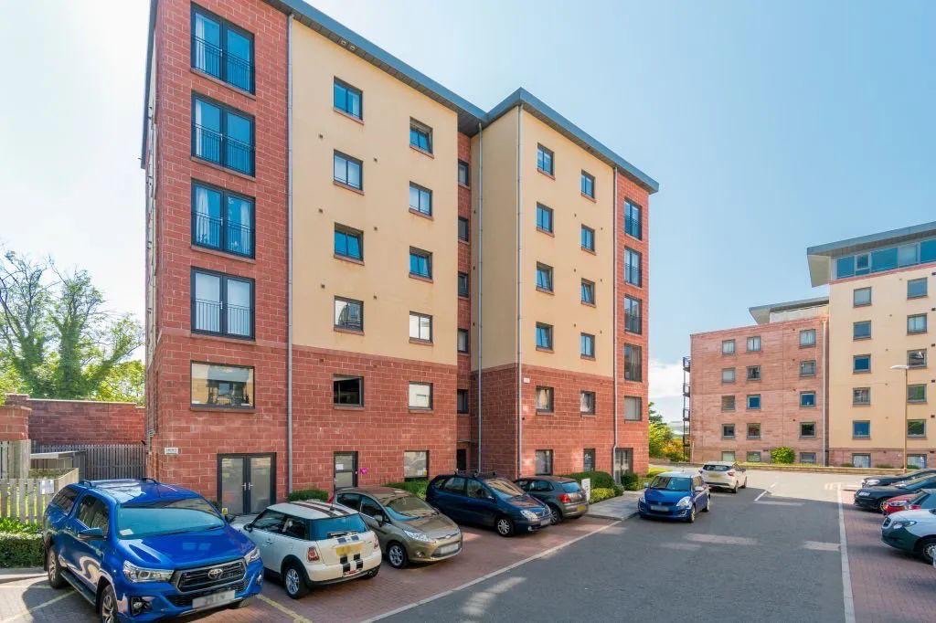 Edinburgh - 2 Bed Flat, Slateford Gait, EH11 - To Rent Now for £1,300. ...