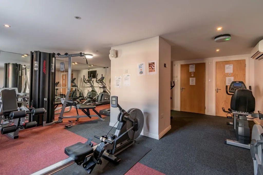 Edinburgh - 2 Bed Flat, Slateford Gait, EH11 - To Rent Now for £1,300. ...