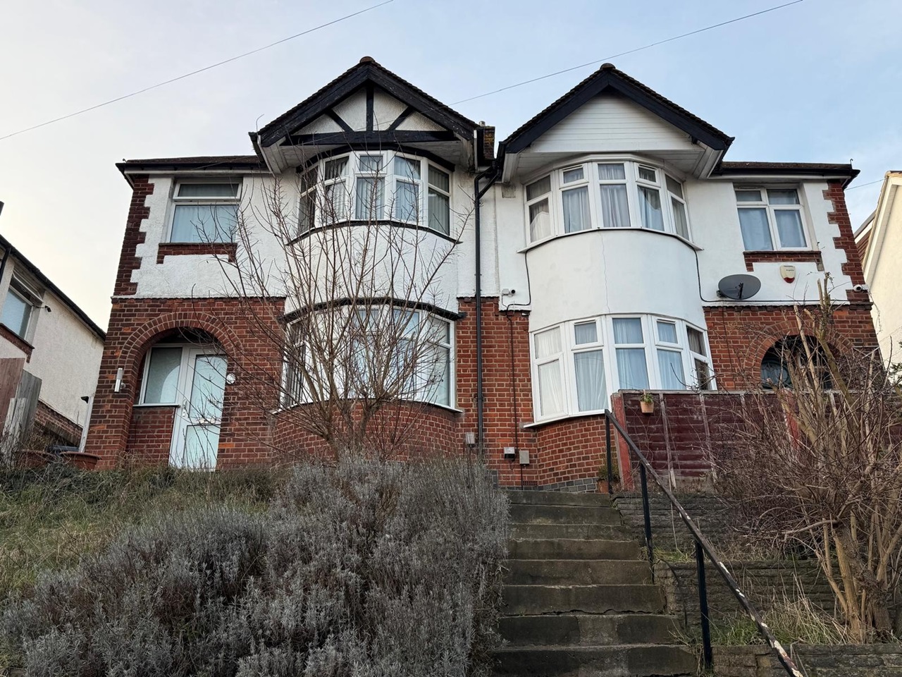 Luton - 3 Bed Semi-Detached House, Crawley Green Road, LU2 - To Rent ...