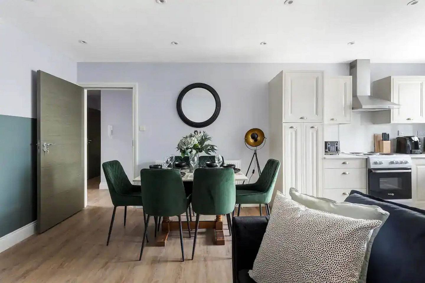 London - 3 Bed Flat, Dudden Hill Lane, NW10 - To Rent Now for £4,000.00 p/m