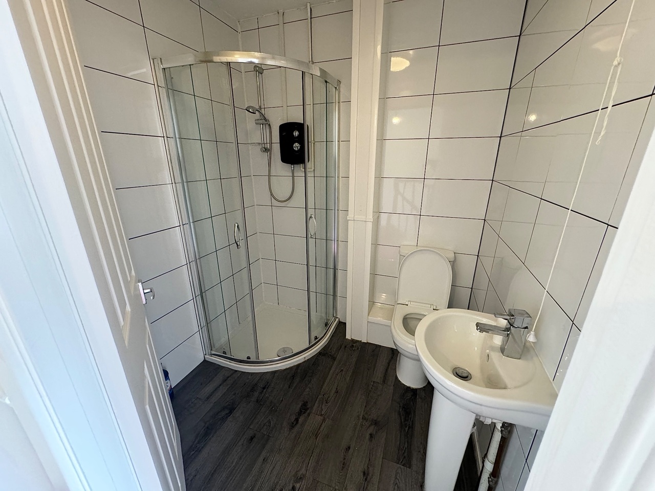 Barry - 2 Bed Terraced House, Cornwall Road, CF62 - To Rent Now for £ ...
