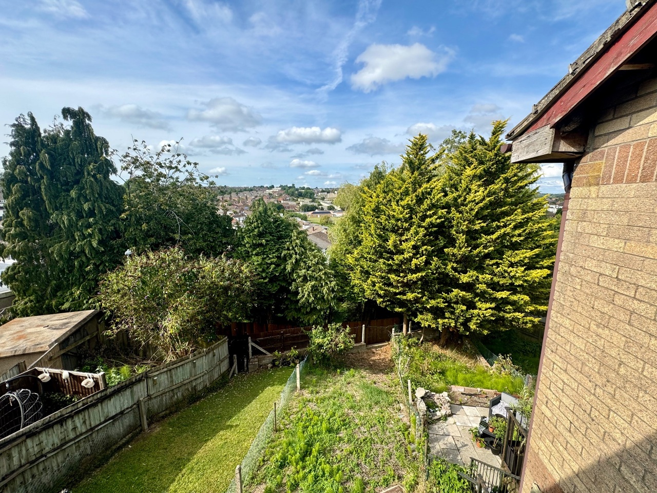 Barry - 2 Bed Terraced House, Cornwall Road, CF62 - To Rent Now for £ ...