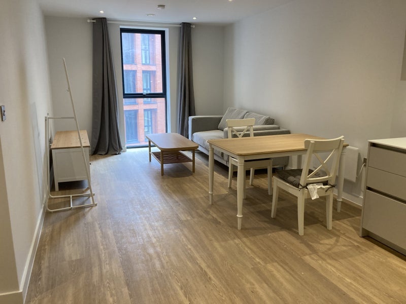 Manchester - Room in a Shared Flat, Linter Building, M1 - To Rent Now ...