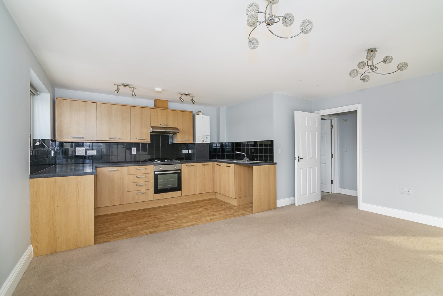 Erith - 2 Bed Flat, Belmont Road, DA8 - To Rent Now for £1,780.00 p/m