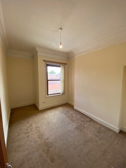 Manchester - 5 Bed Semi-Detached House, Cartwright Street, M34 - To ...