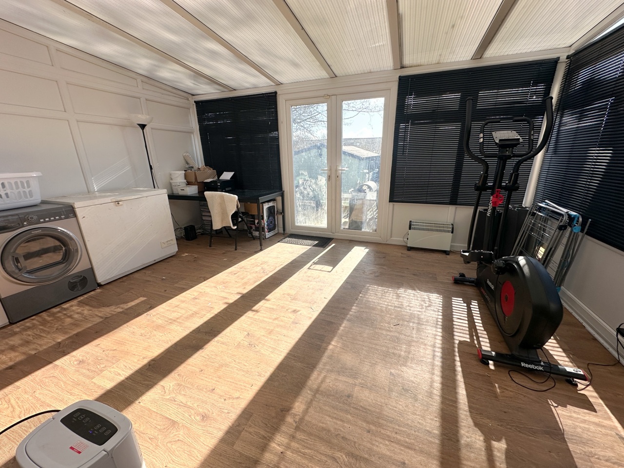 Basildon - Room in a Shared House, Ryedene, SS16 - To Rent Now for £775 ...