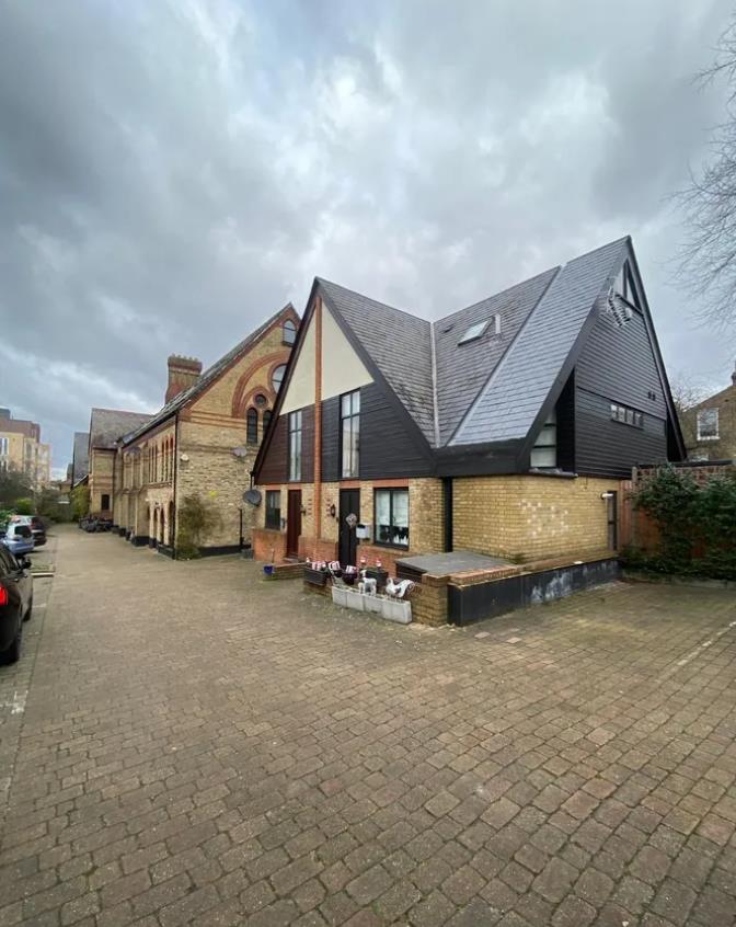 London - Room in a Shared House, Rush Common Mews, SW2 - To Rent Now ...