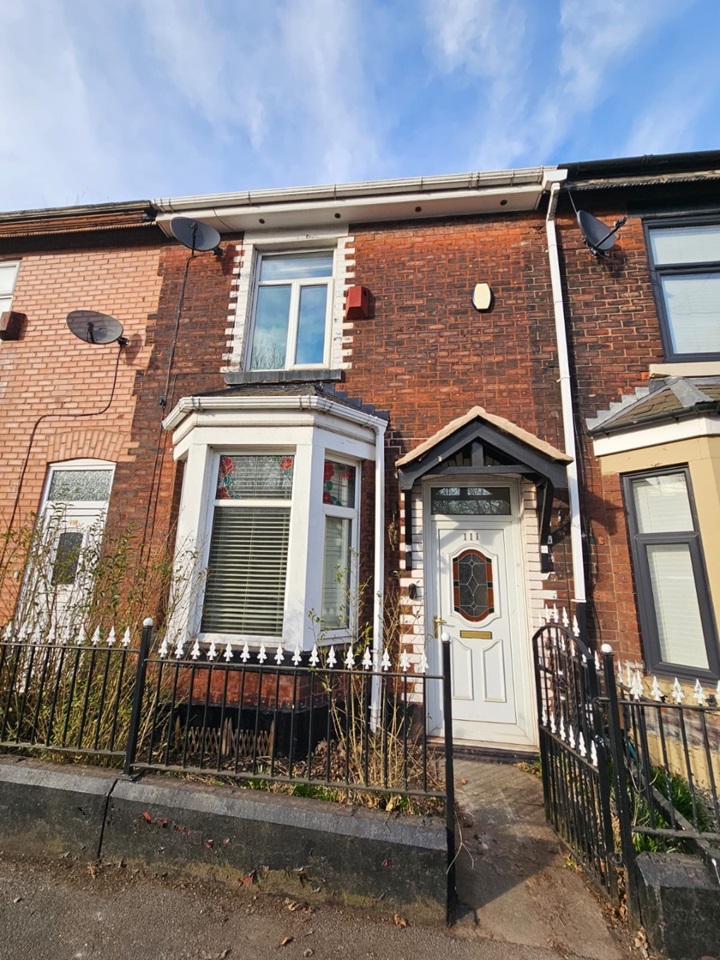 Radcliffe, Manchester - 2 Bed Terraced House, Spring Lane, M26 - To ...