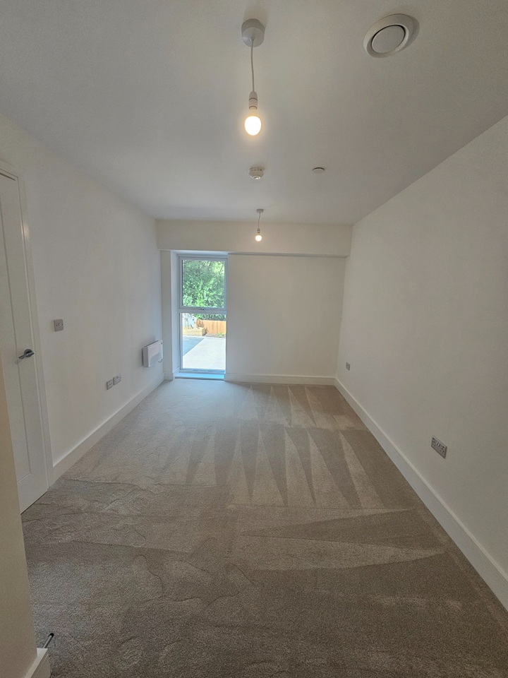 Birmingham - 1 Bed Flat, Cooper Gate Development, B31 - To Rent Now for ...