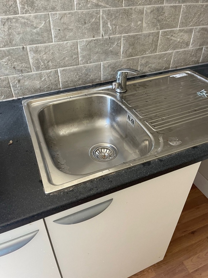 Coventry - 1 Bed Flat, -, CV4 - To Rent Now for £760.00 p/m