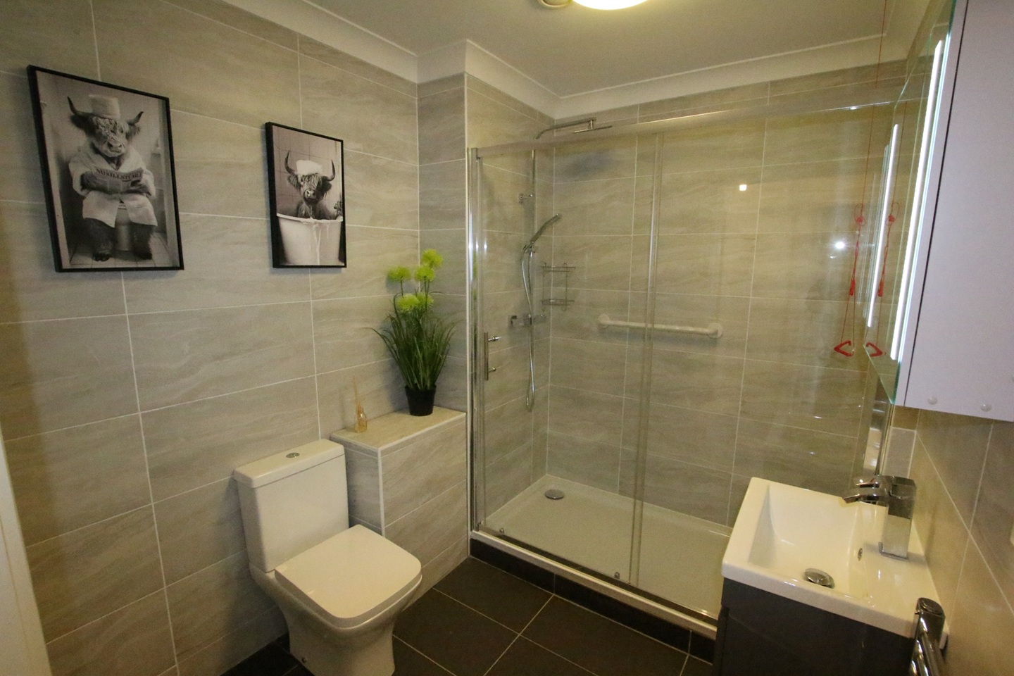 Calcot, Reading - 1 Bed Flat, Calcot Priory, RG31 - To Rent Now for £ ...