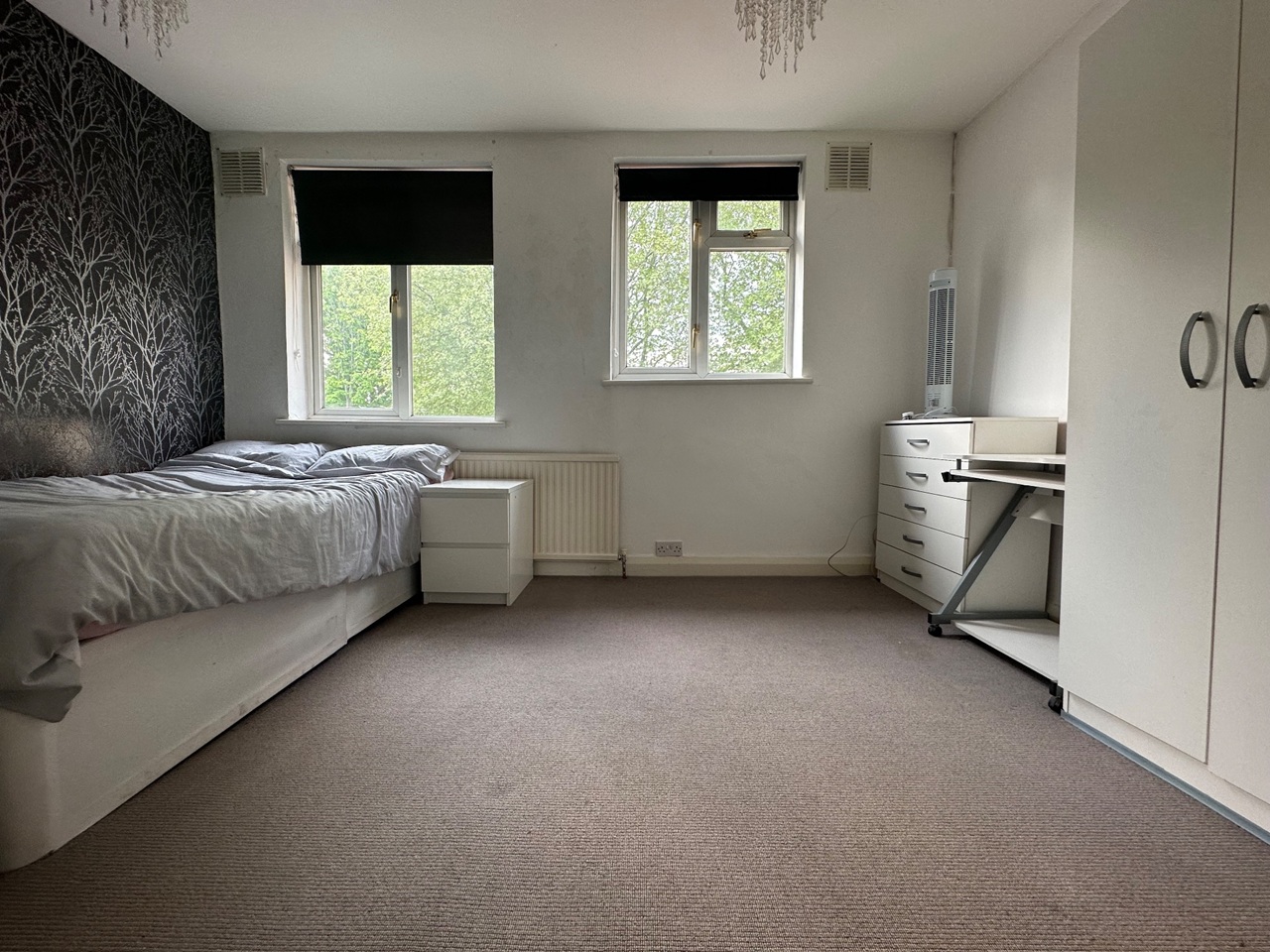 Hanworth, Feltham - 2 Bed Terraced House, Hounslow Road, TW13 - To Rent ...