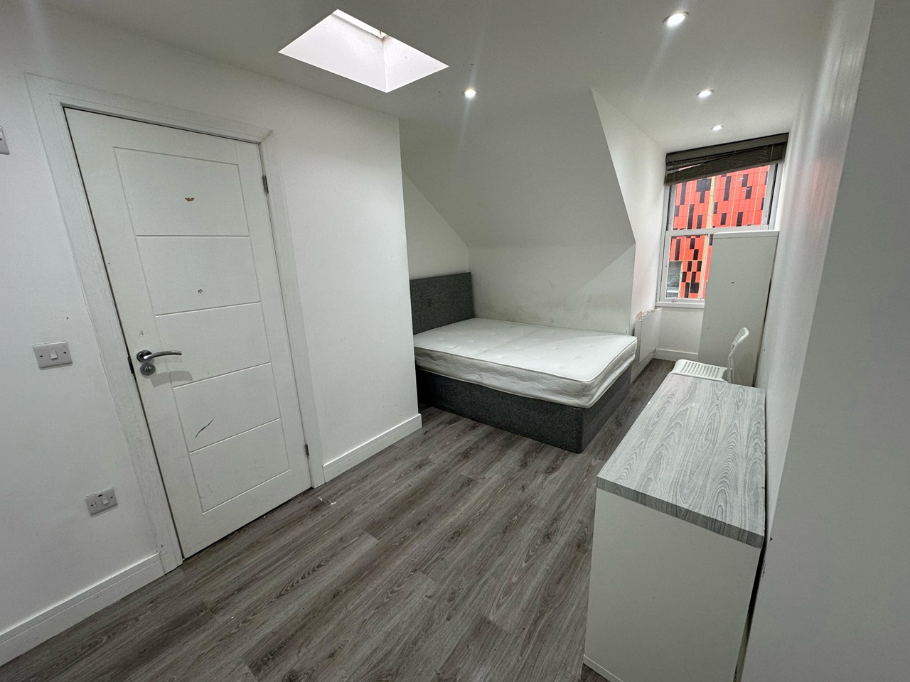London - Studio Flat, Lewisham High Street, SE13 - To Rent Now for £ ...