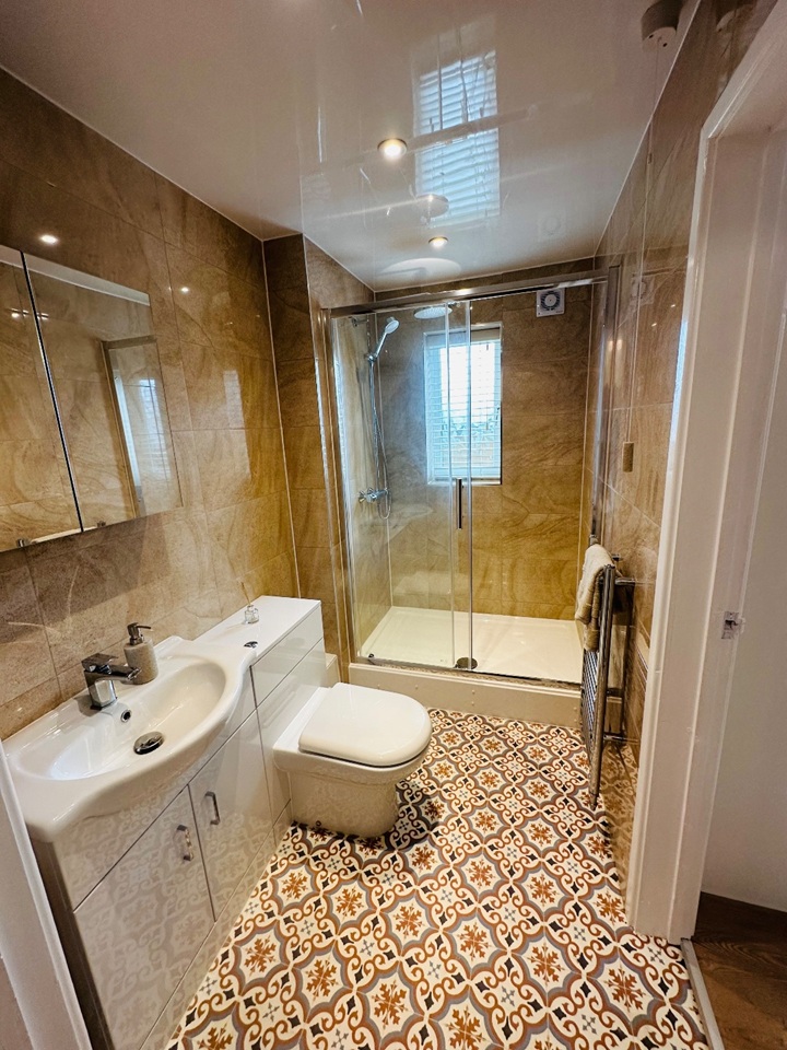 Birmingham - Room in a Shared House, Birmingham, B15 - To Rent Now for ...