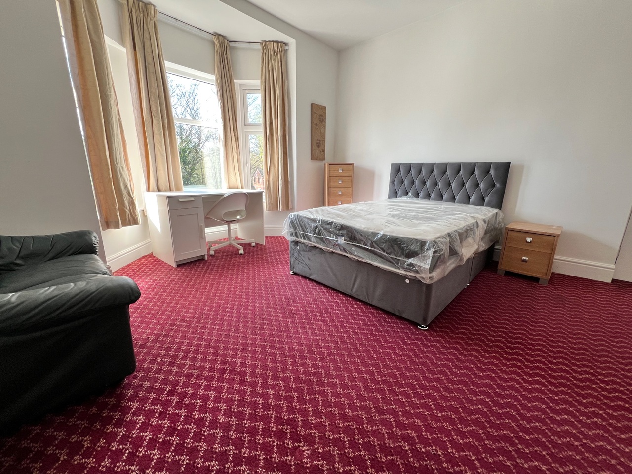 Chester - Room in a Shared House, Brook Lane, CH2 - To Rent Now for £ ...