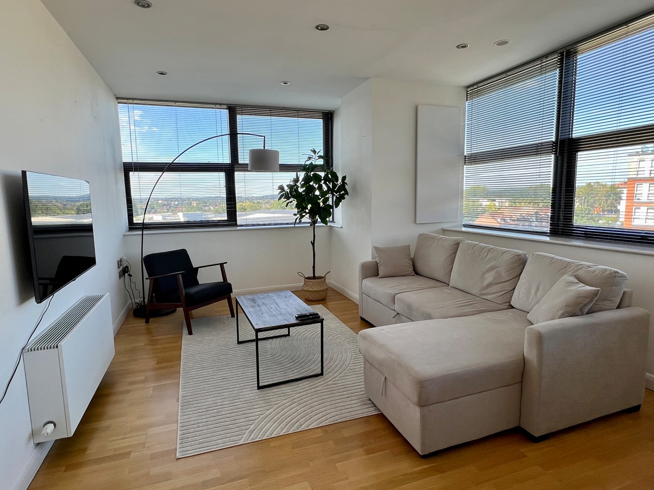 Harrow - Room in a Shared Flat, Bovis House, HA2 - To Rent Now for £ ...