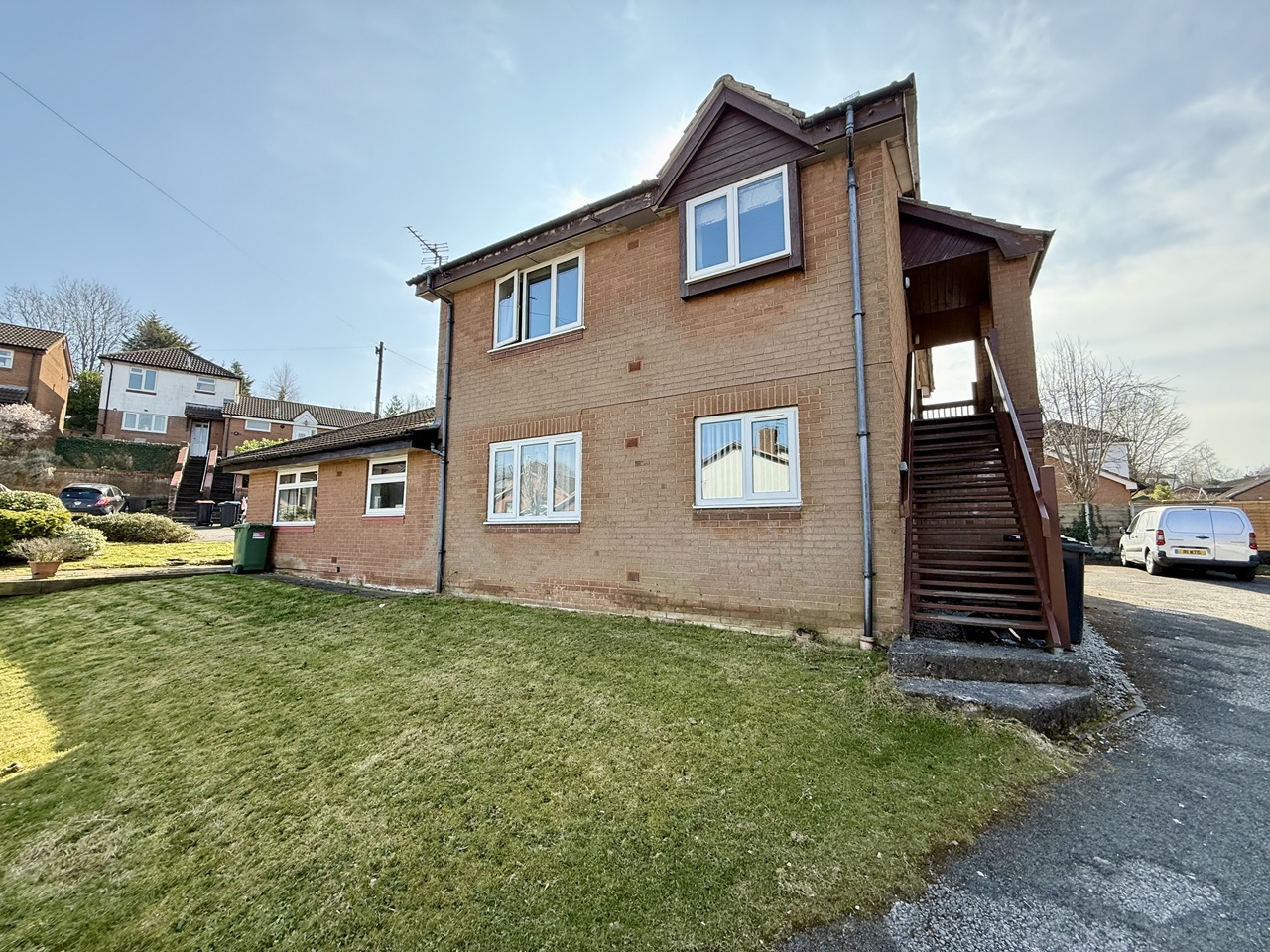 Northwich - Studio Flat, Crofters Lea, CW8 - To Rent Now for £600.00 p/m