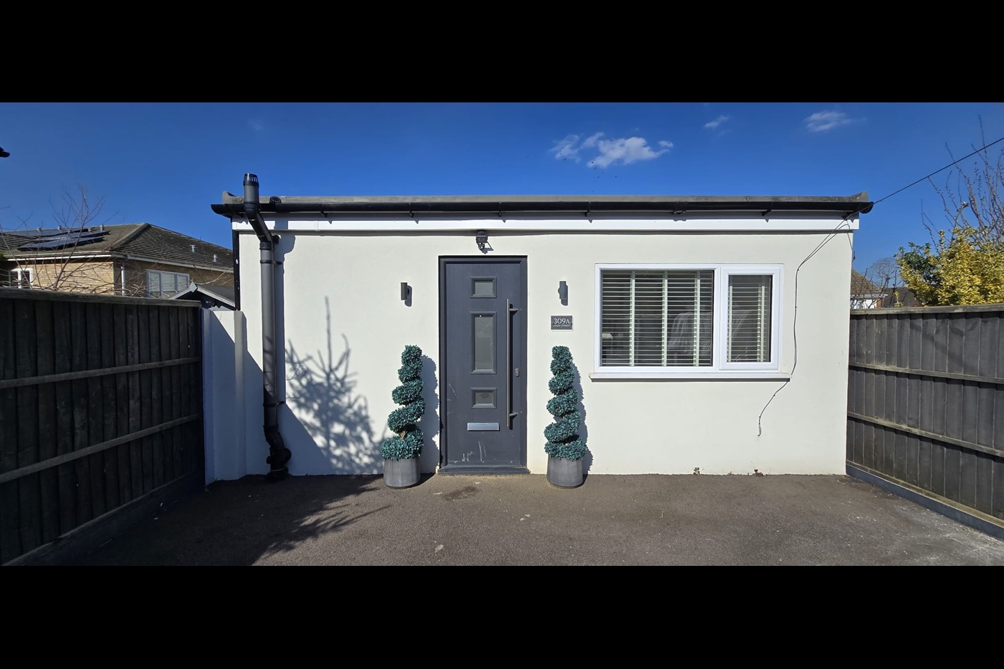 Rainham, Gillingham - Studio Flat, High Street, ME8 - To Rent Now for £ ...