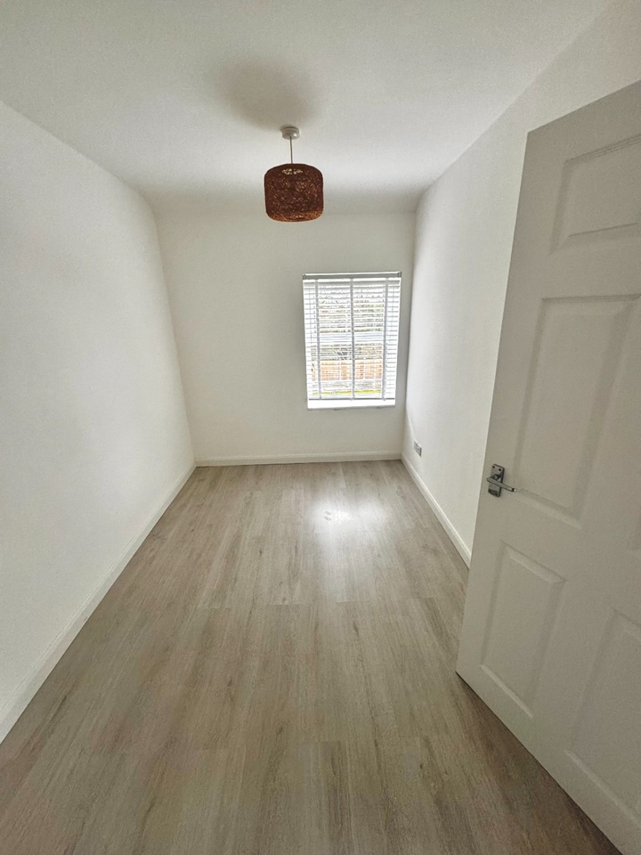 York - 2 Bed Terraced House, Tuke Avenue, YO10 - To Rent Now for £1,350 ...