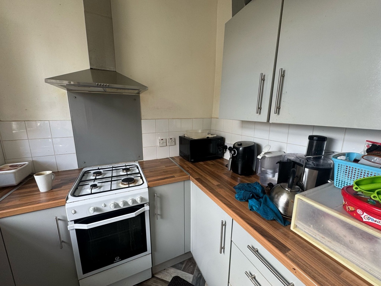 Hounslow - 1 Bed Flat, Bulstrode Road, TW3 - To Rent Now for £1,500.00 p/m