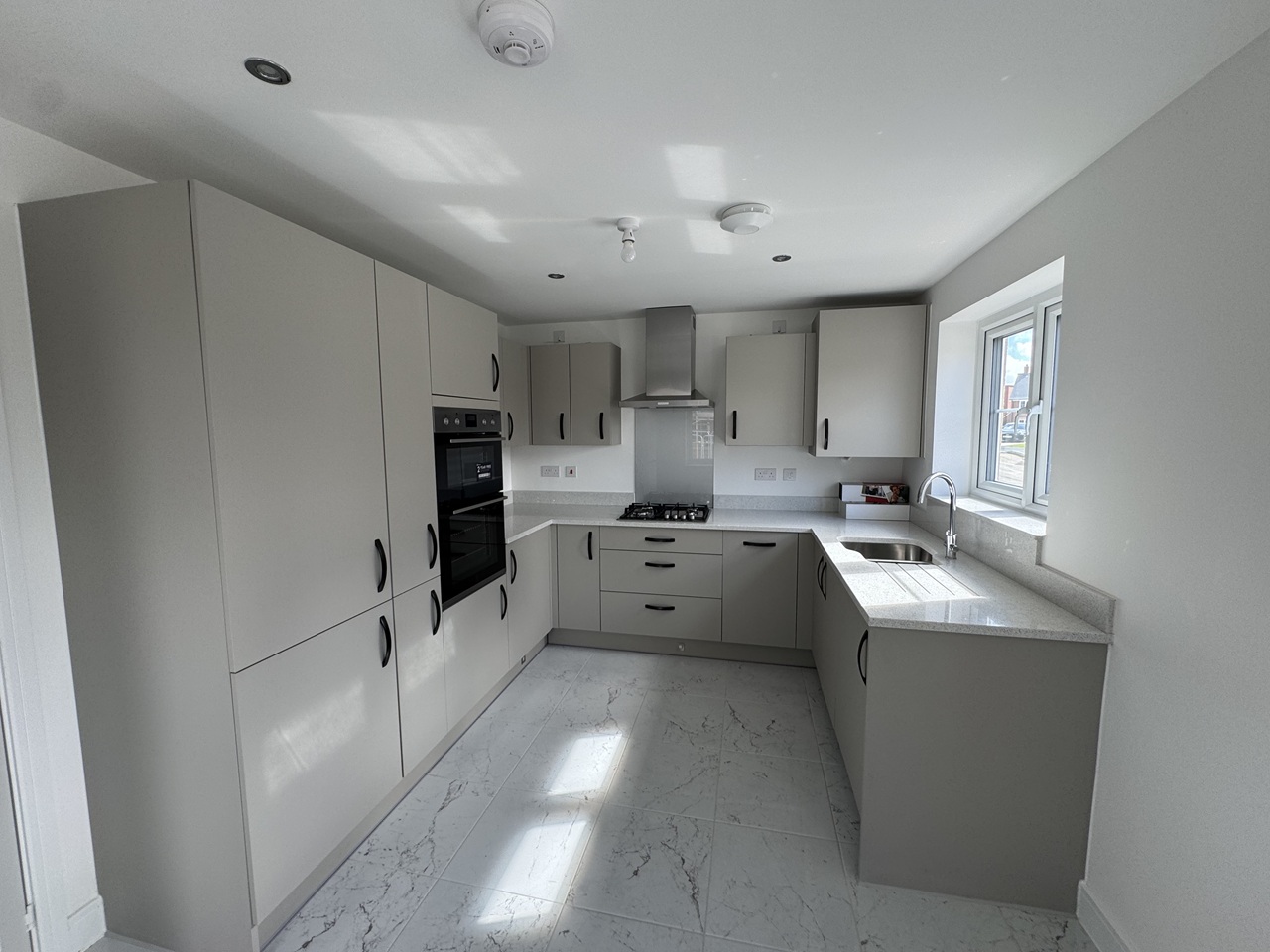 Innsworth, Gloucester - 3 Bed Detached House, Hanbury Road, GL3 - To ...