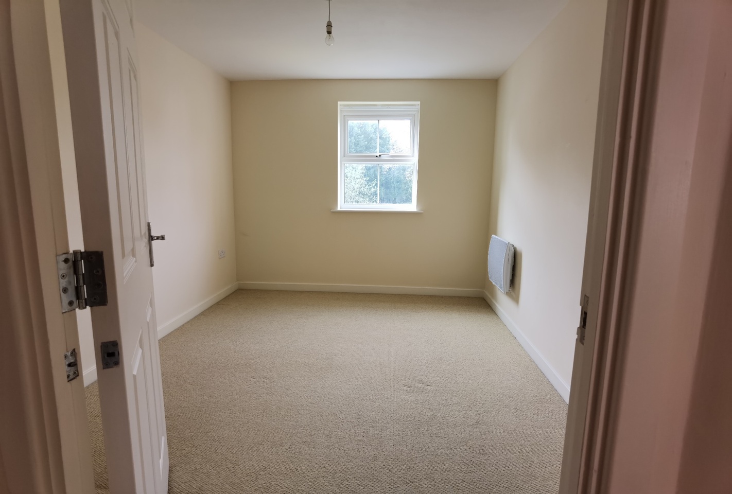Shinfield, Reading - 2 Bed Flat, Cirrus Drive, RG2 - To Rent Now for £ ...