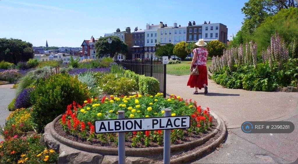 Ramsgate - 2 Bed Flat, Albion Place, CT11 - To Rent Now for £900.00 p/m