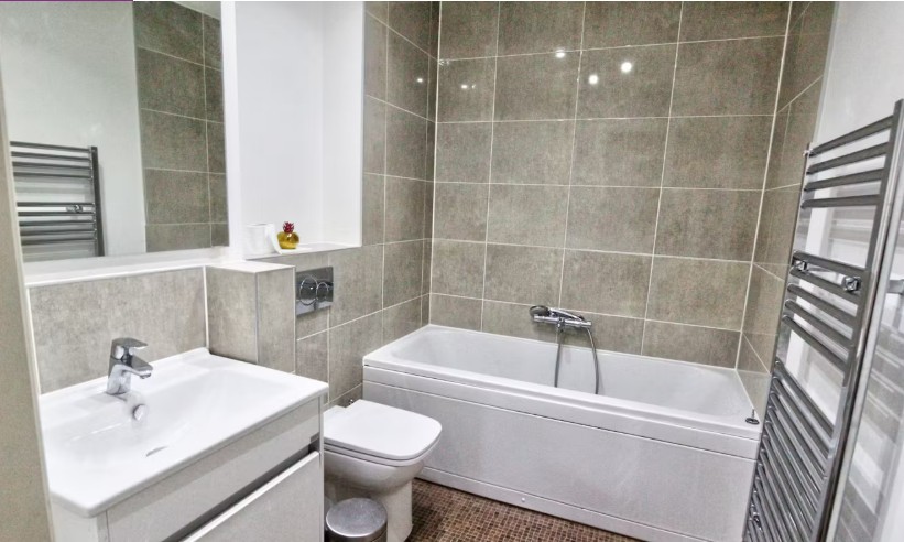 Edinburgh - 2 Bed Flat, Drum Brae South, EH12 - To Rent Now for £1,375. ...