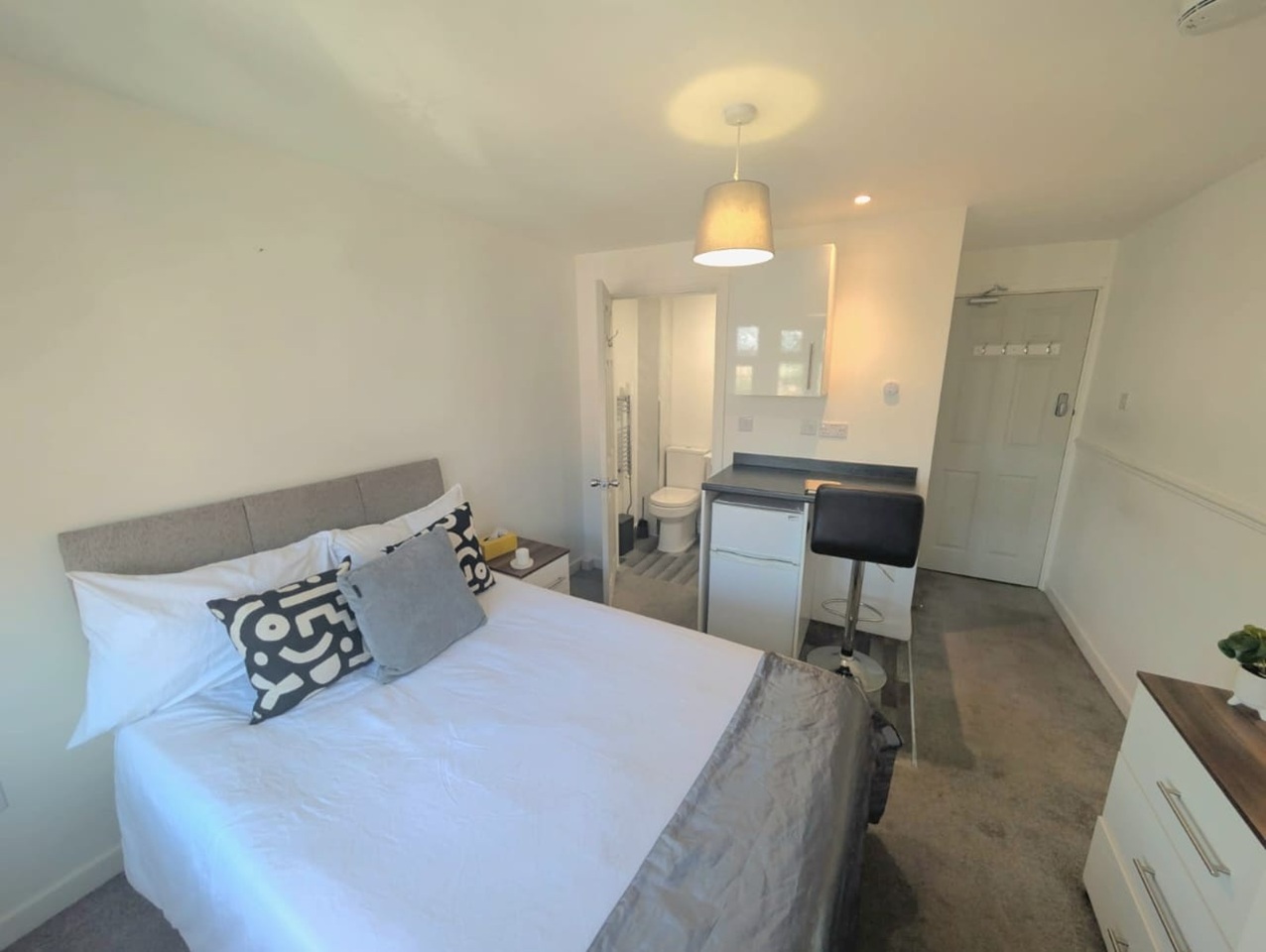 Smethwick - Room in a Shared House, Rosedale Avenue, B66 - To Rent Now ...