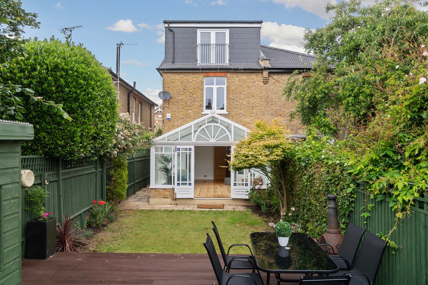Kingston Upon Thames - 3 Bed Semi-Detached House, Shortlands Road, KT2 ...
