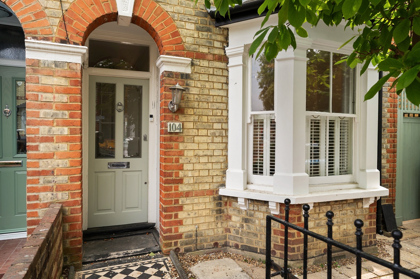 Kingston Upon Thames - 3 Bed Semi-Detached House, Shortlands Road, KT2 ...