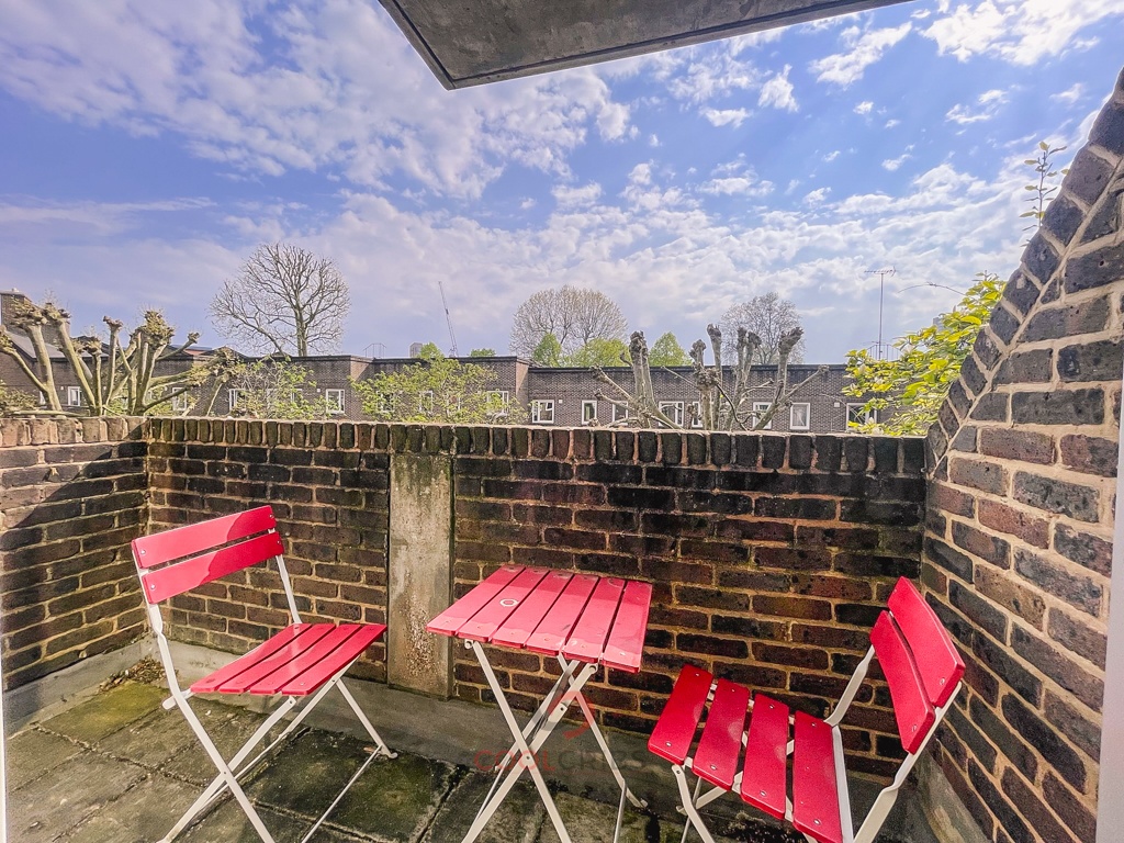 London - 3 Bed Flat, Burlington Close, W9 - To Rent Now for £2,747.33 p/m