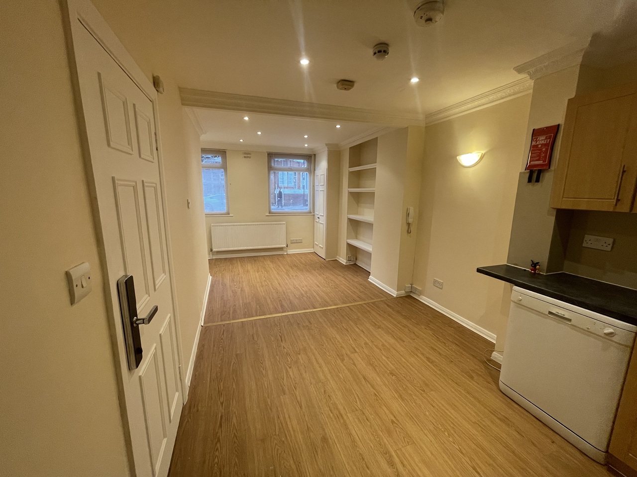 London - 2 Bed Flat, Lillie Road, SW6 - To Rent Now for £1,850.00 p/m