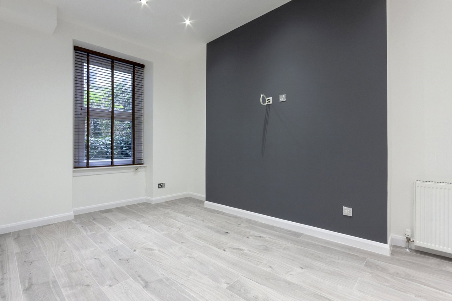 Aberdeen - 1 Bed Flat, Skene Square, AB25 - To Rent Now for £545.00 p/m