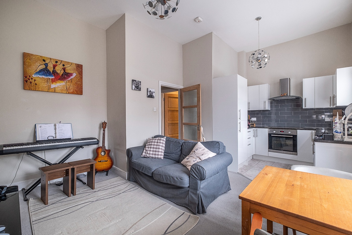 kingston-upon-thames-1-bed-flat-bridle-close-kt1-to-rent-now-for