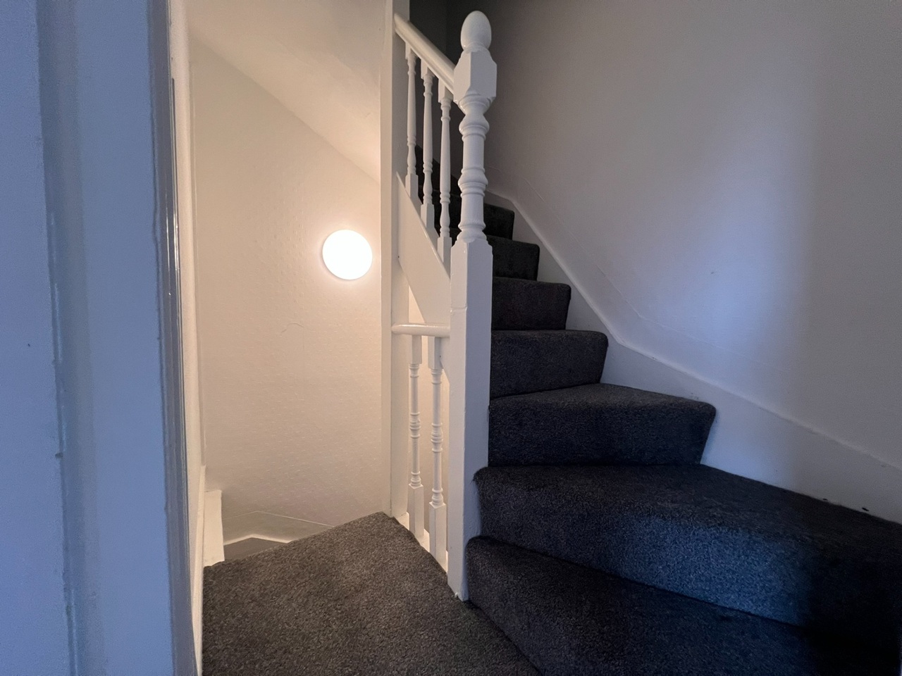 Leeds - 2 Bed End Terrace, Harold Place, LS6 - To Rent Now for £1,000.00 p/m