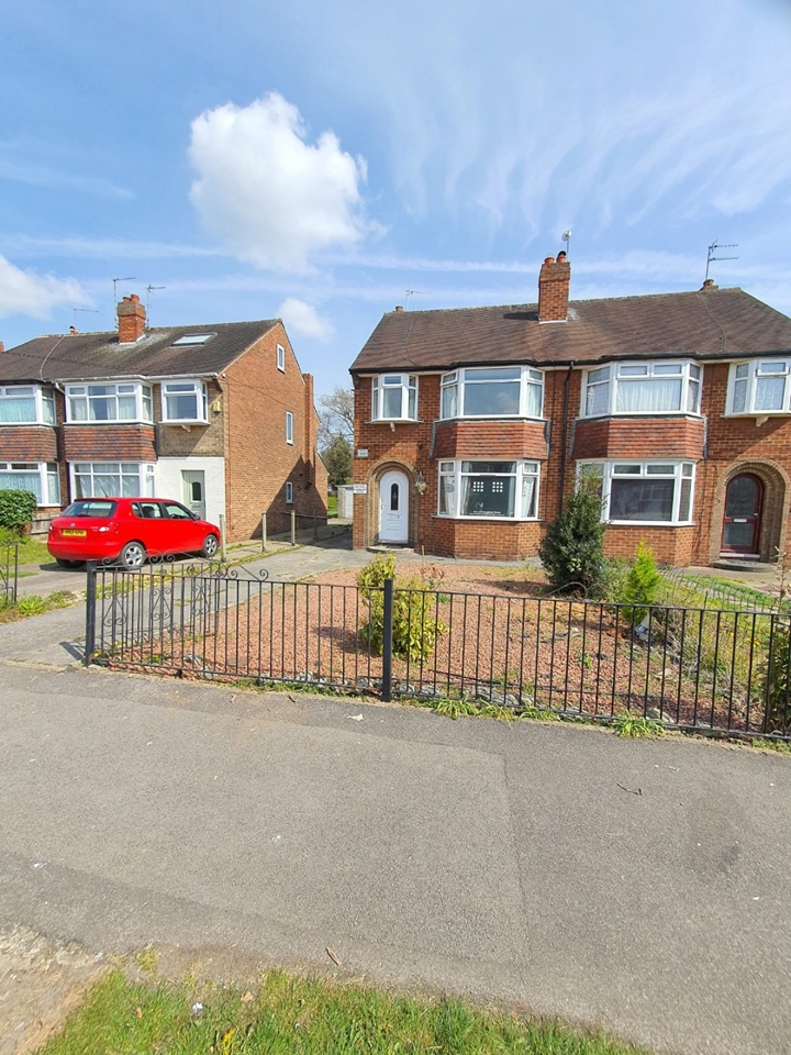 Hull - Room in a Shared House, Auckland Avenue, HU6 - To Rent Now for £ ...